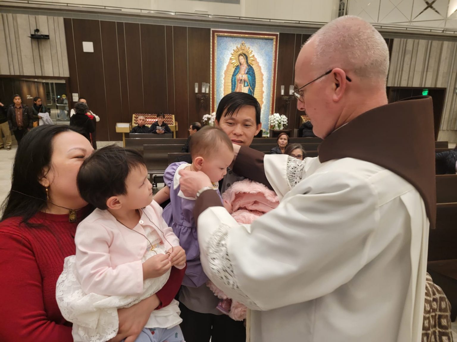 Marian Mission in Christ Cathedral - Heralds of the Gospel